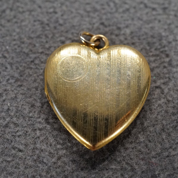 Vintage Heart Locket - Etsy