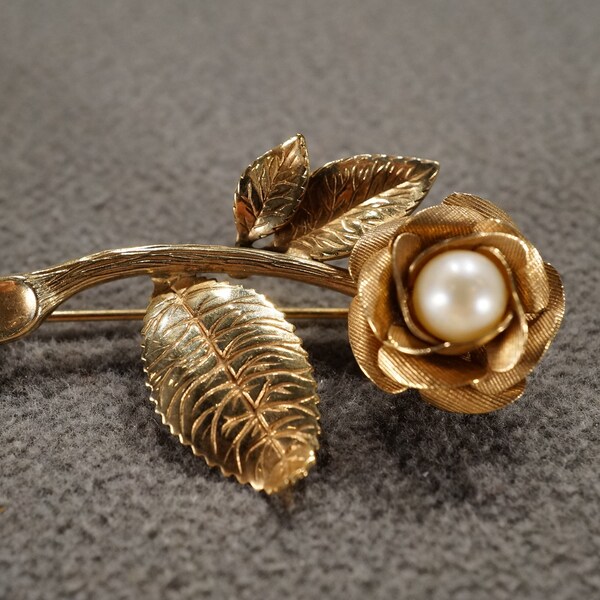 Gold Pearl Brooch - Etsy