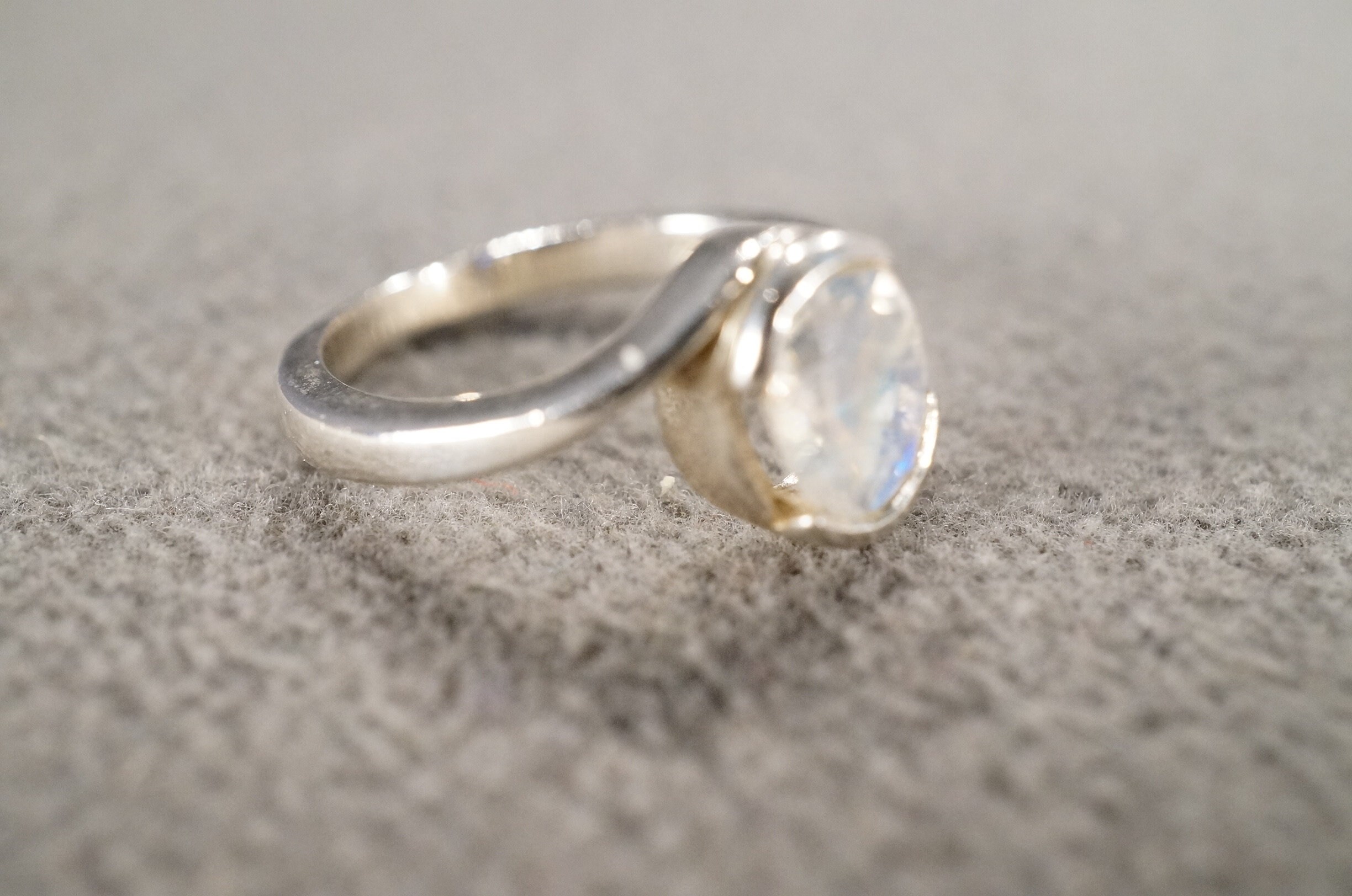 Vintage Wedding Band Stacker Design Ring Sterling Silver Oval Bezel Set ...