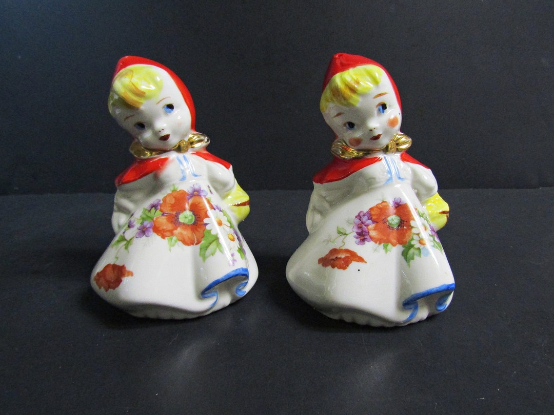 Hull Pottery Little Red Riding Hood Salt & Pepper Shaker Set, Large 5 1 ...