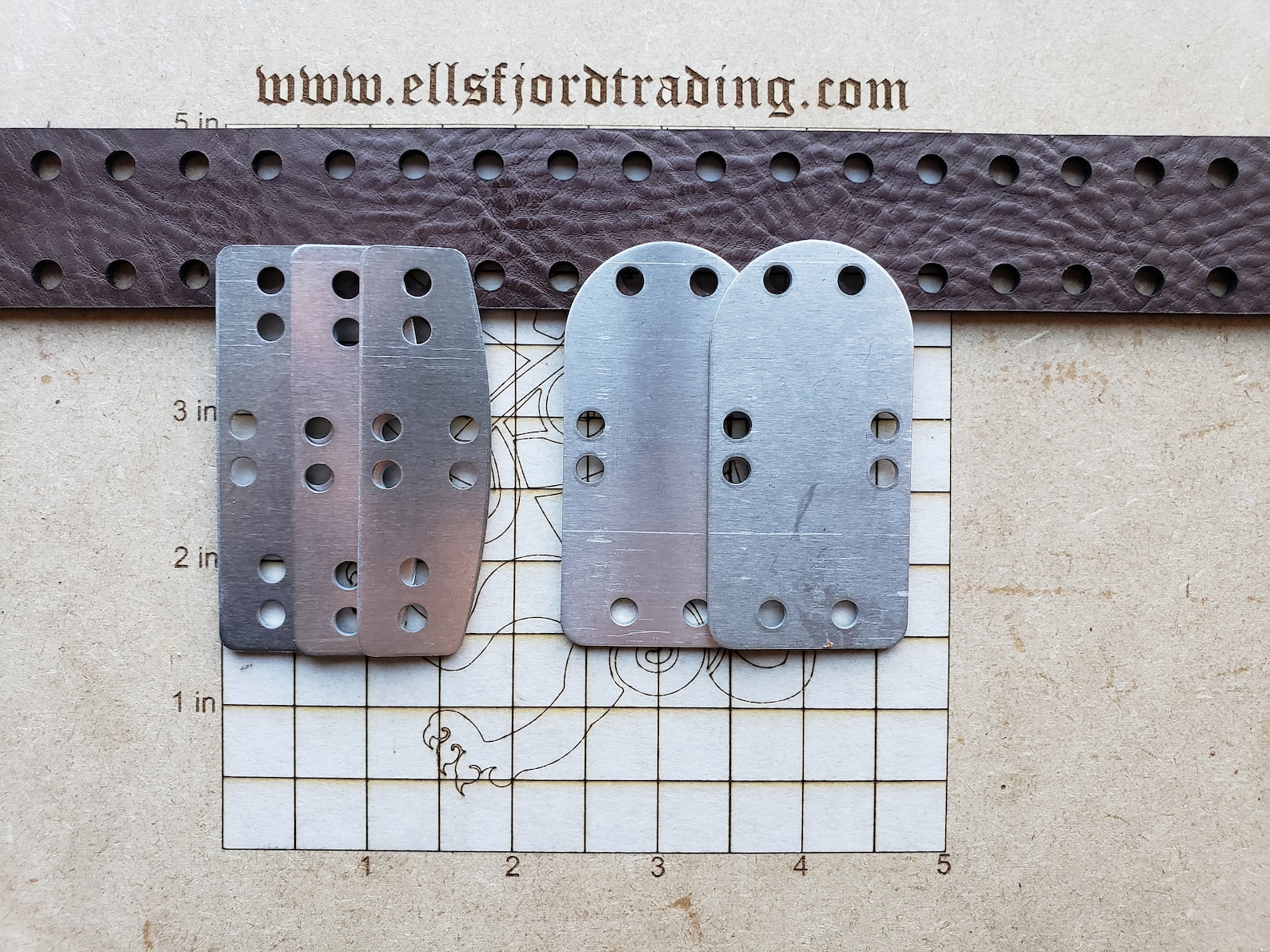 A Plate Lamellar Armor (tombstones) – Aluminum – 50/pack - Etsy