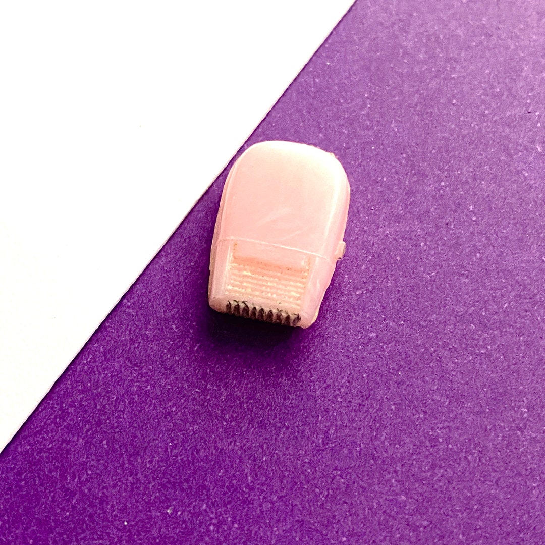 Vintage Barbie Boudoir Pak Pink Razor 1834 - Etsy