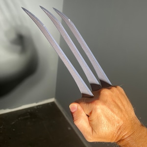 Logan Wolverine Claws - Full Pair, for TWO Hands. *ADJUSTABLE* - Glue ...