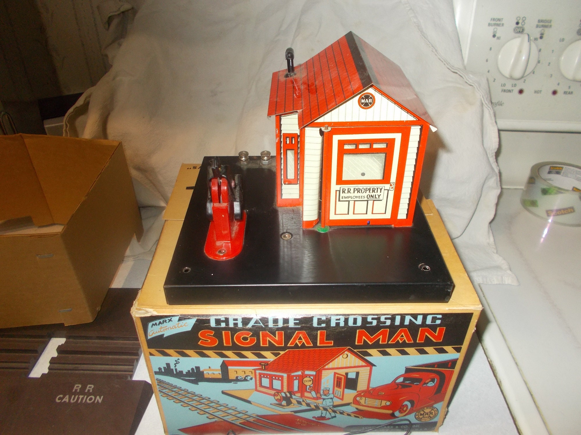 SALE Marx Crossing Signal Man in Shed in Boxits Real Nice and - Etsy