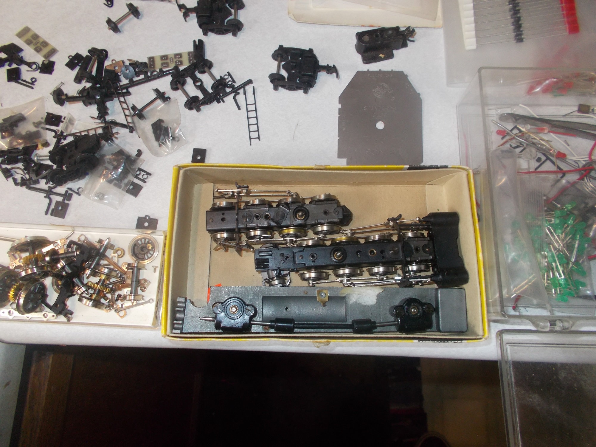 SALE Now ,HO Scale Trains, Kadee Wheel Cleaner,gauges,steam Loco ,and ...