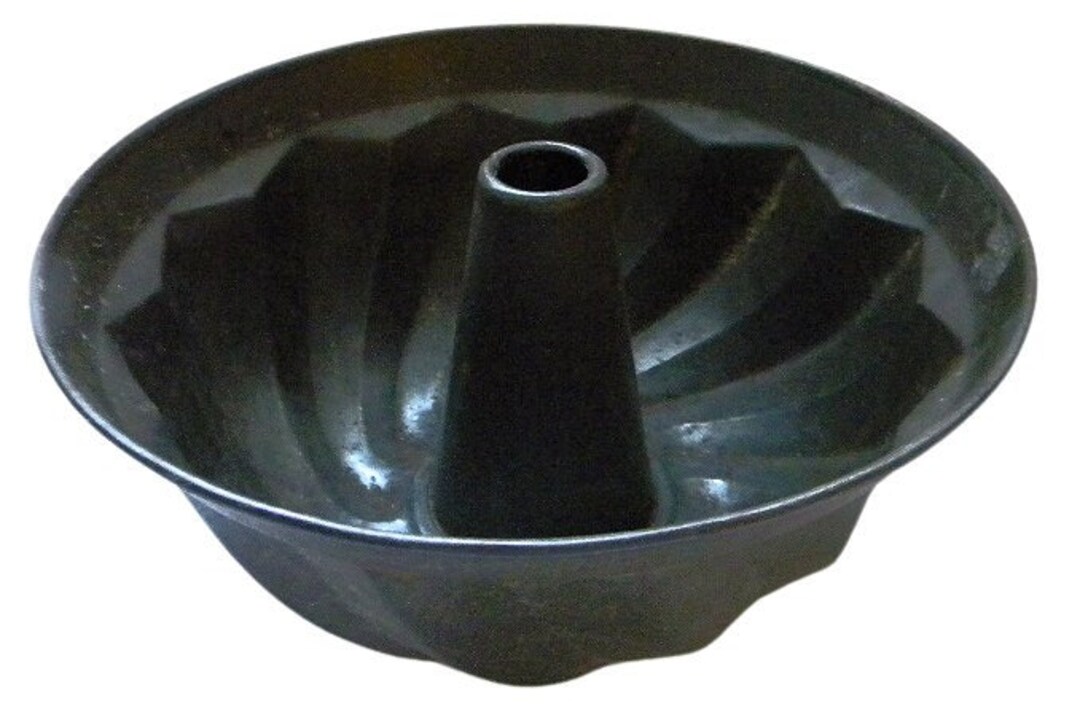 Vintage Fluted Cake Pan Fluted Bundt Cake Pan Farmhouse Kitchen - Etsy