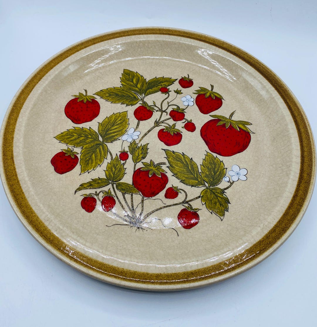 1970s Country Living Strawberry Platter 12” Strawberry Platter Retro ...