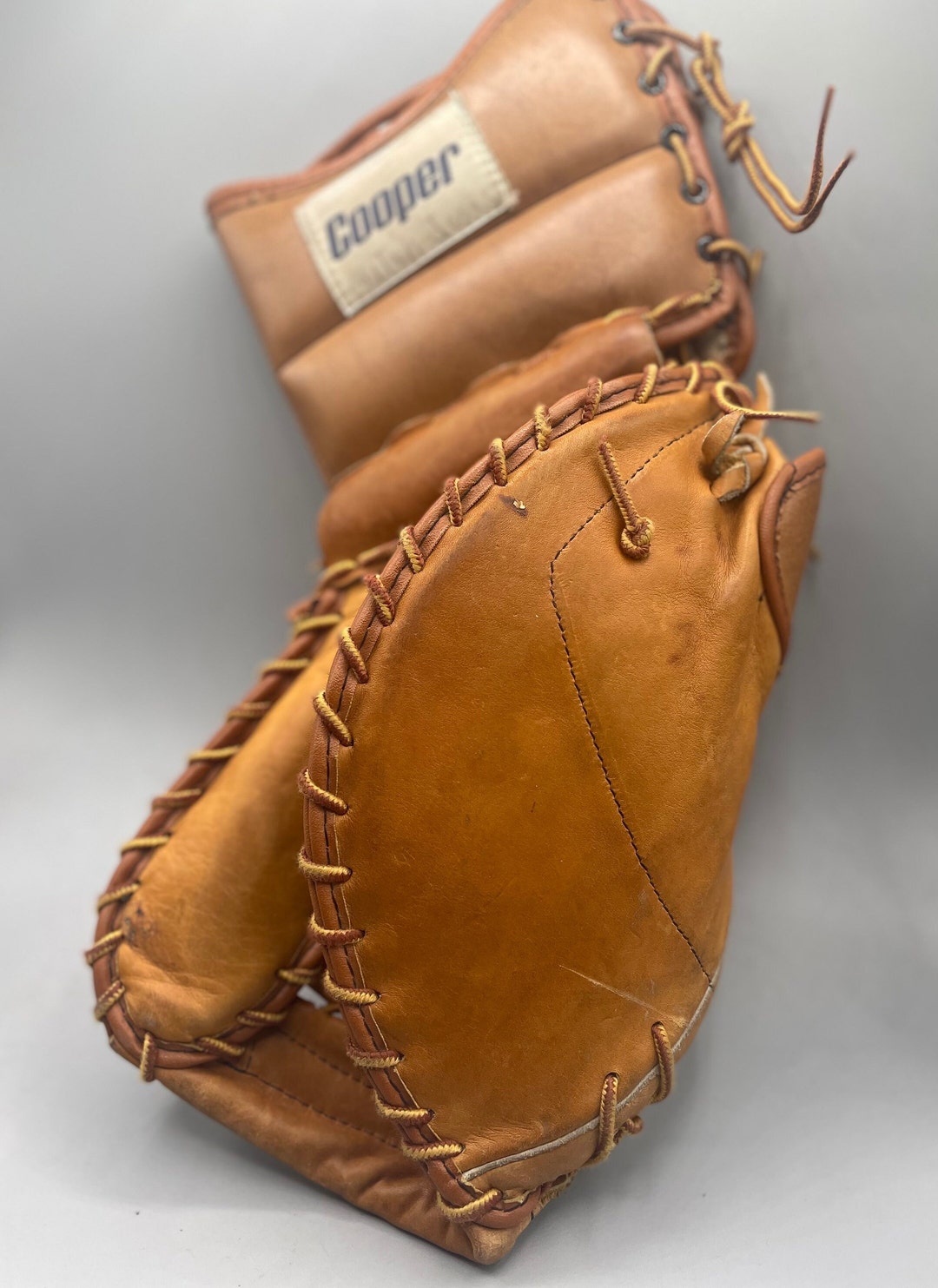 Cooper Vintage Hockey Equipment Goalie Glove Trapper Excellent ...