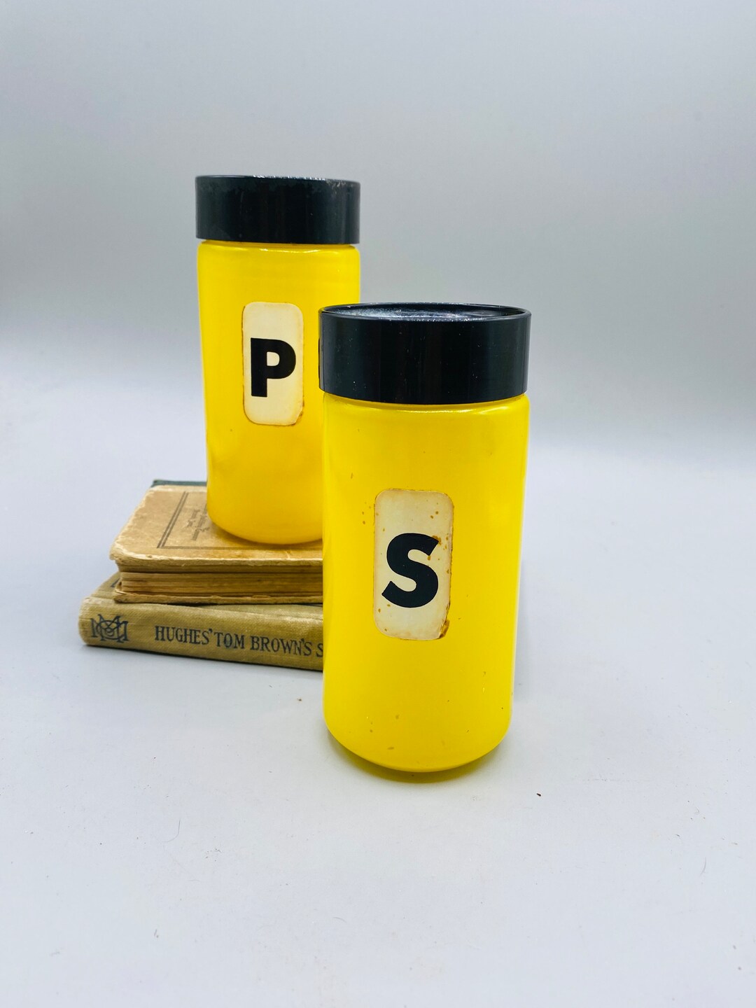 Yellow Bright Glass Salt Pepper Glass Salt and Pepper Shakers - Etsy