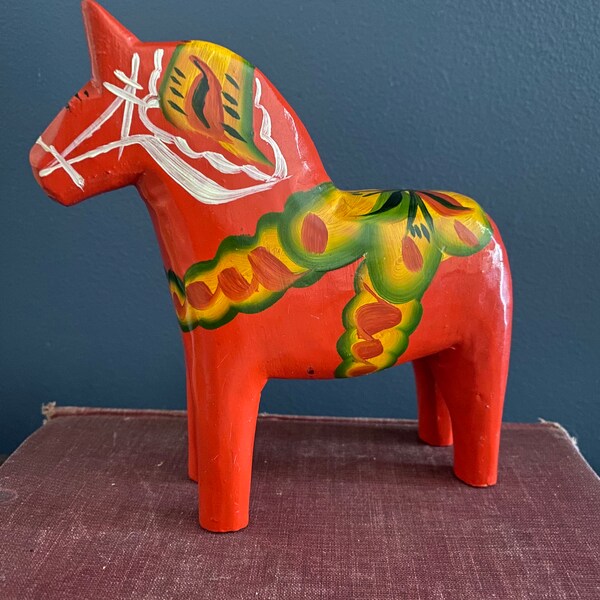 Dala Horse - Etsy Canada