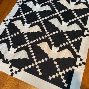 Digital Pattern: Batty Bat Quilt Pattern - Etsy