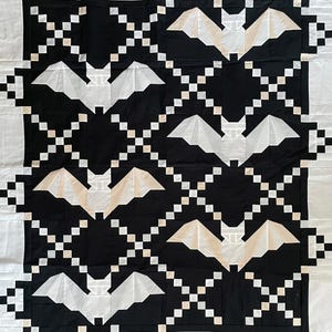 Digital Pattern: Batty Bat Quilt Pattern - Etsy