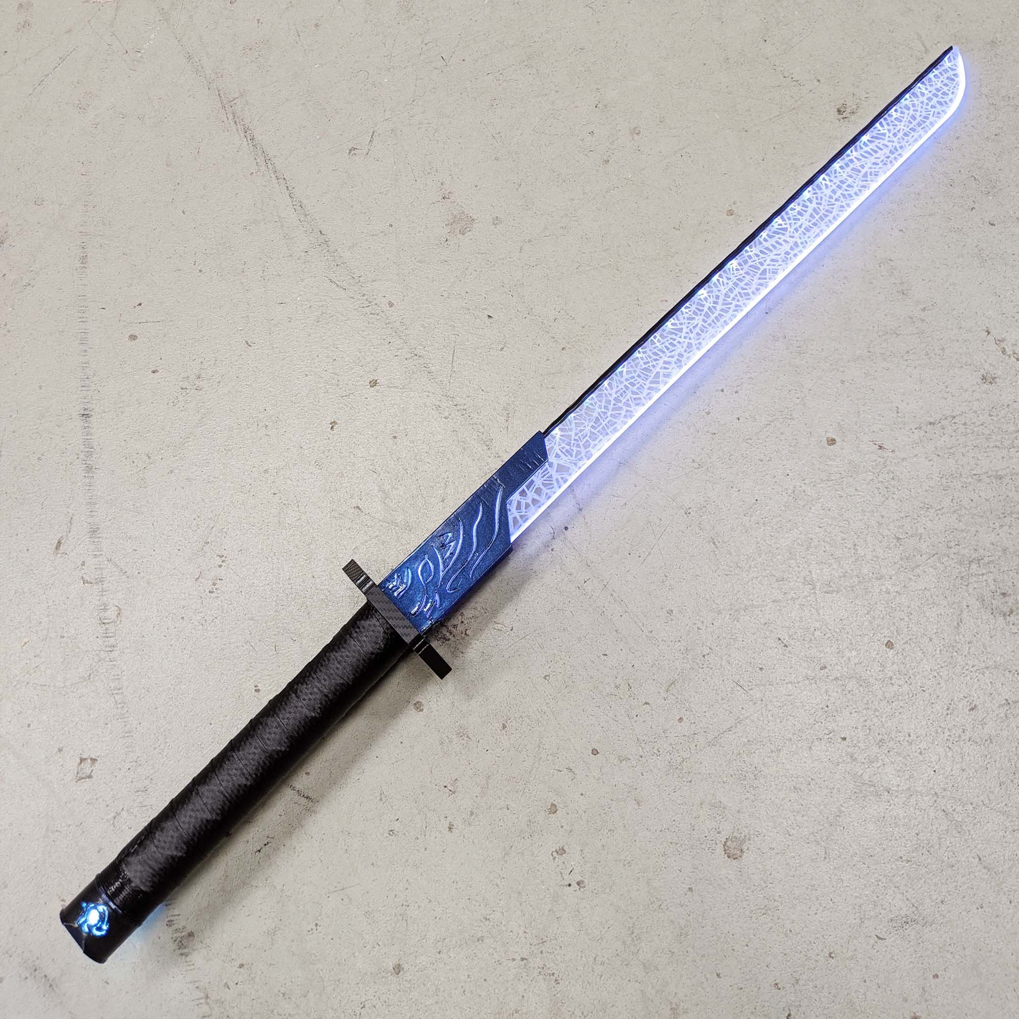 Light up LED Katana DIY Kit ( Cosplay, Halloween, Comiccon, Convention ...