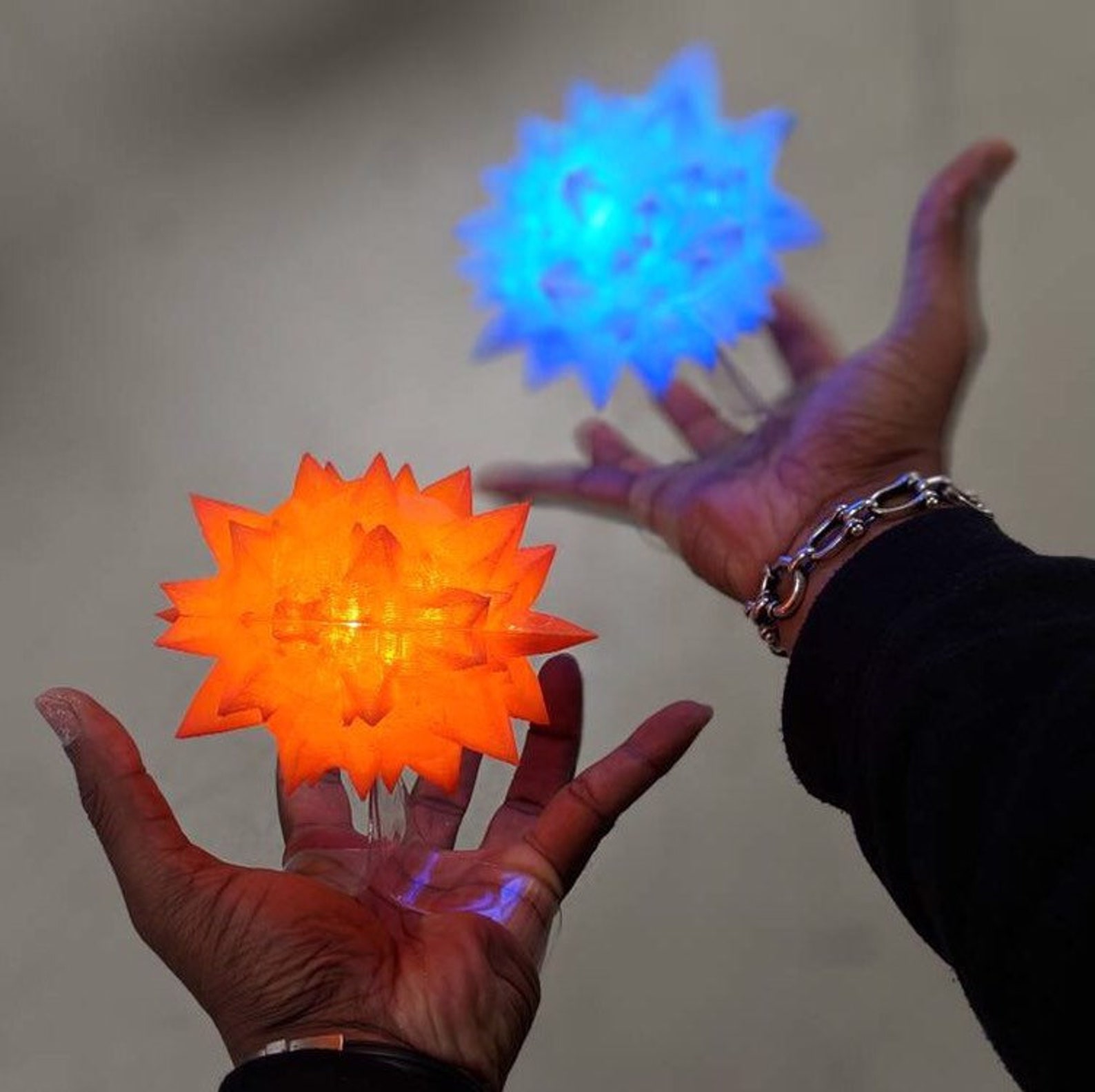 LED Floating Ice / Explosion Ball Prop ( Cosplay, Costume, Halloween ...