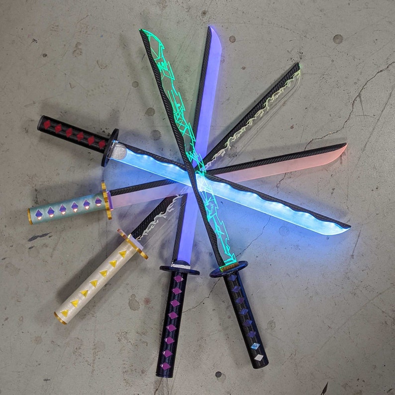 Light up LED Katana DIY Kit ( Cosplay, Halloween, Comiccon, Convention ...