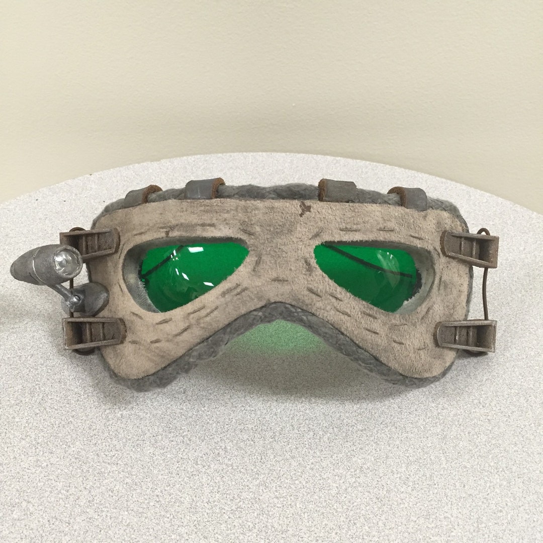 Rey Desert Goggles 2.o (TFA) Prop for Cosplay, Convention, Comiccon ...