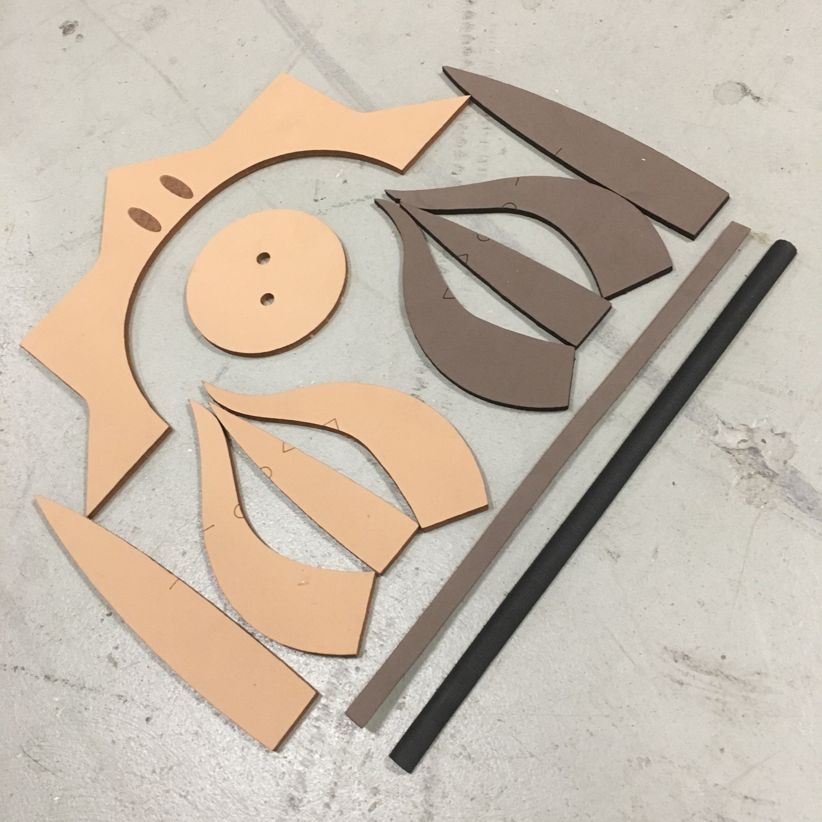 Bowsette Super Crown Horns DIY Kit Cosplay Comiccon | Etsy UK