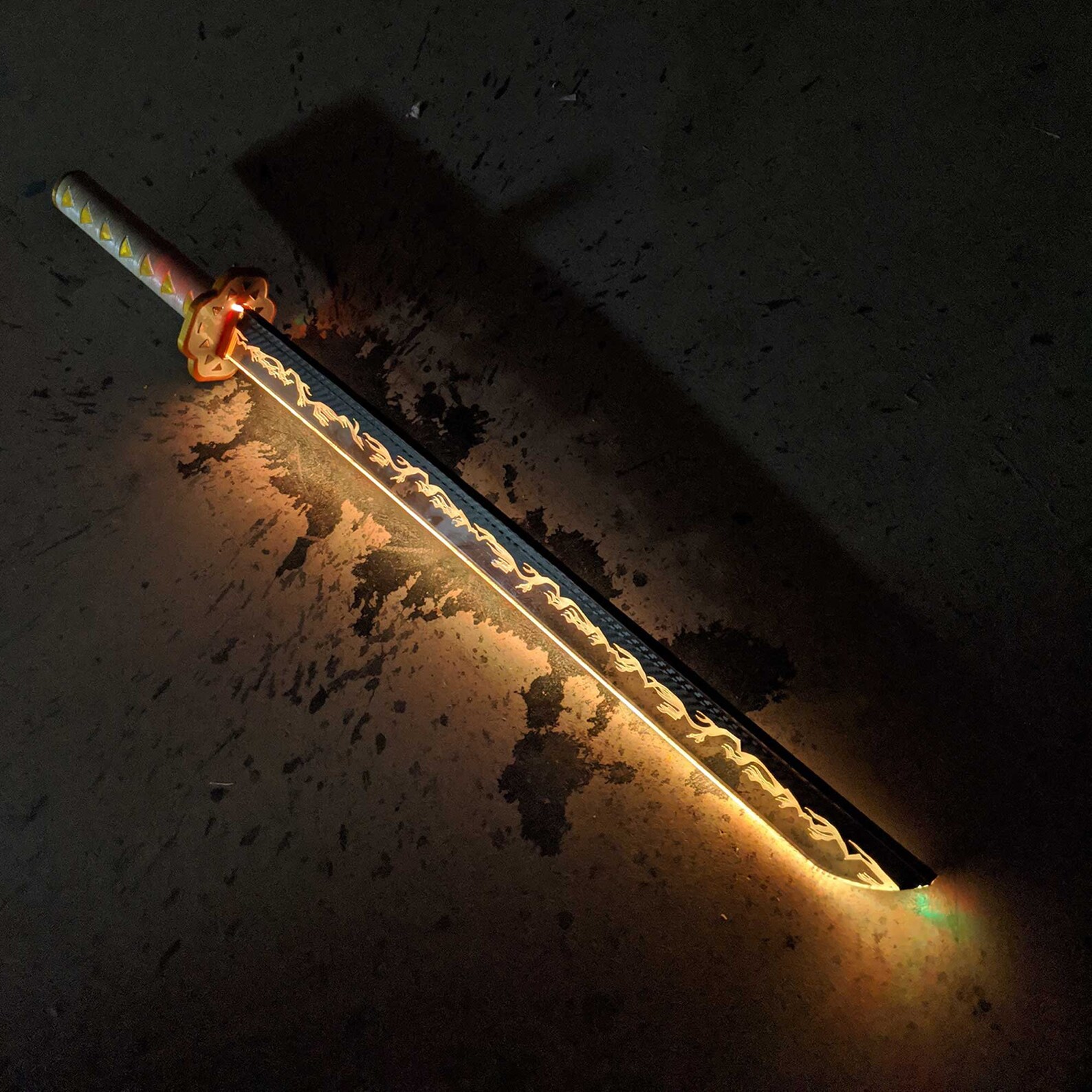 Light up LED Katana DIY Kit ( Cosplay, Halloween, Comiccon, Convention ...