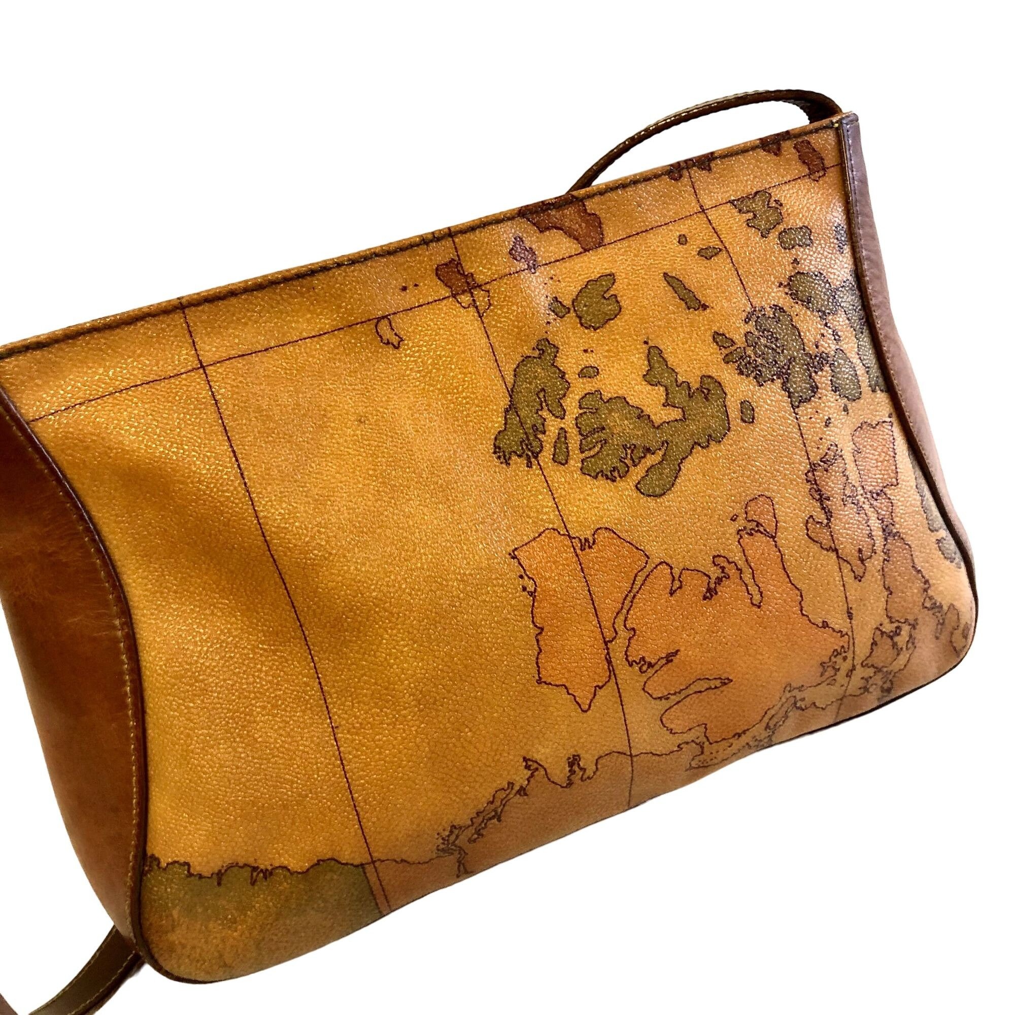 Alviero Martini La Classe Women's ITALY Geo WORLD MAP Handbag Leather ...