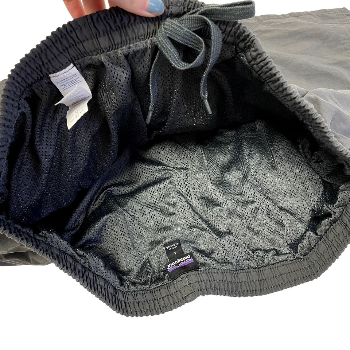 Vtg Y2K Patagonia Men's Gray Swim Trunks LOGO Athletic NYLON Beach ...