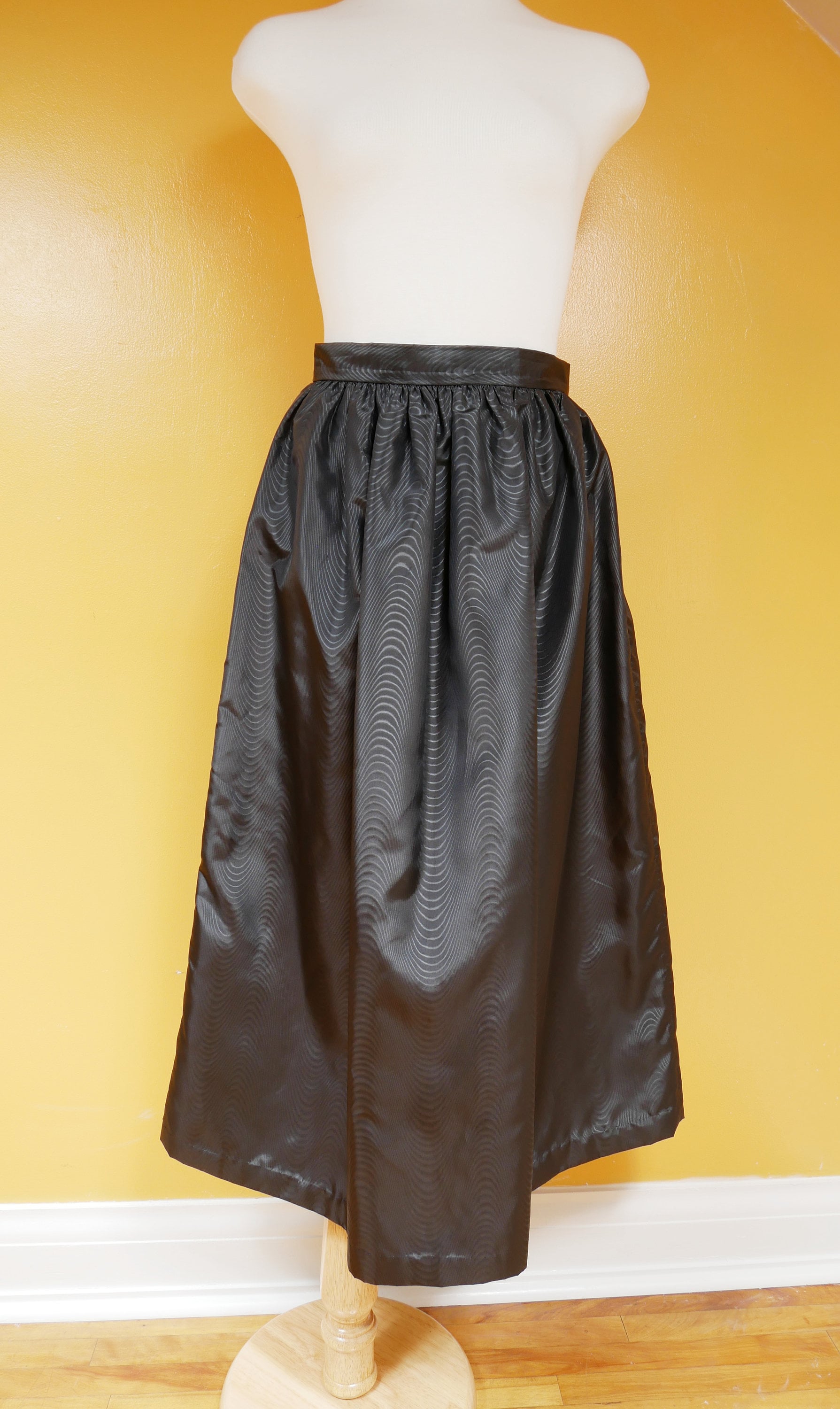 Black Nylon Hypno Swirl Print A Line Midi Skirt - Etsy