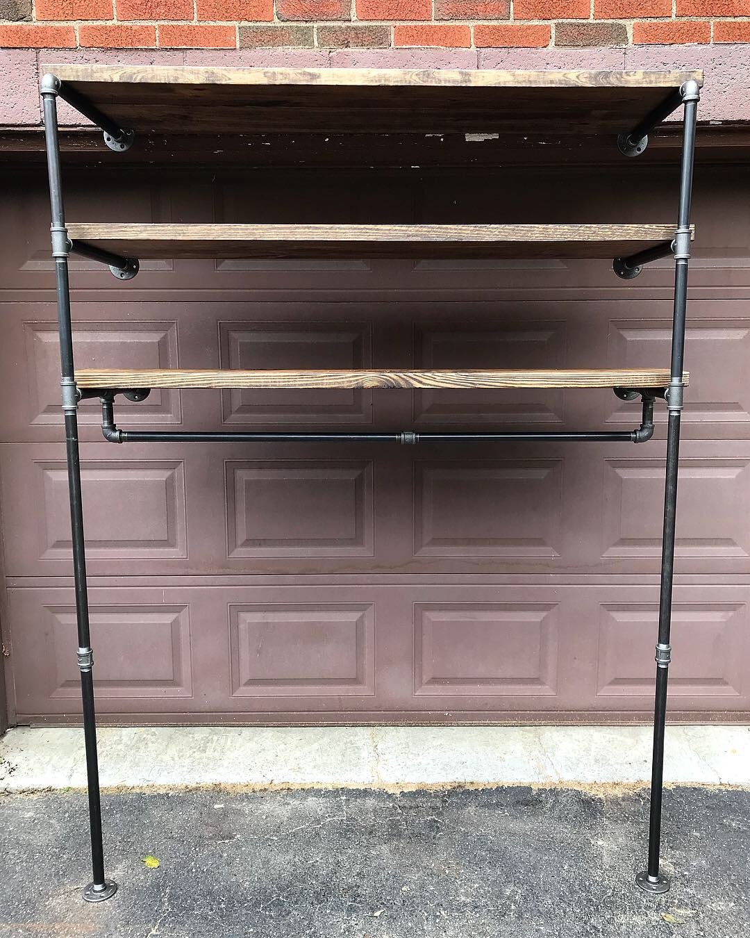 Custom closets/industrial retail display/pipe shelving/pipe | Etsy