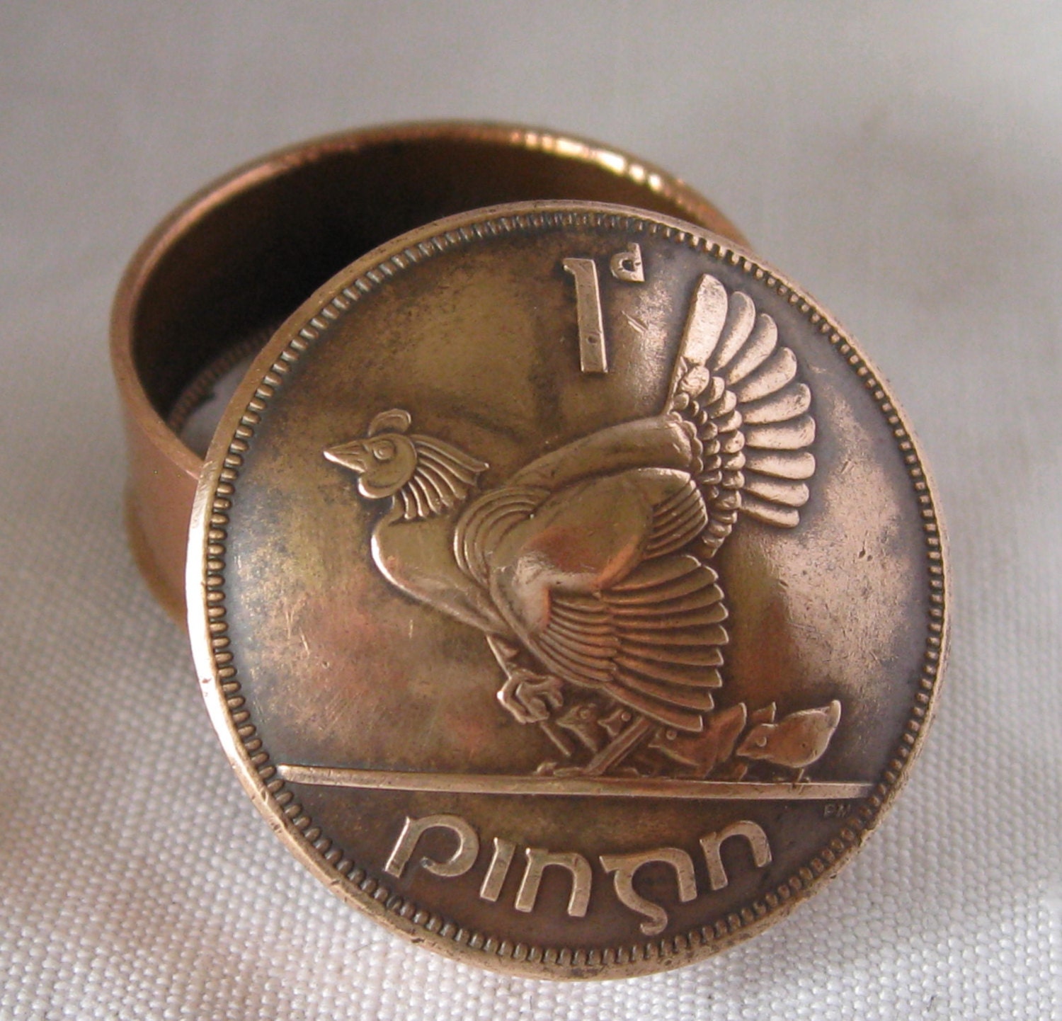 Irish Free State Penny Coin Pill Box / Snuff Box / Keepsake - Etsy