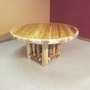 ROUND LOG Dining TABLE - Cedar Log Table - Etsy