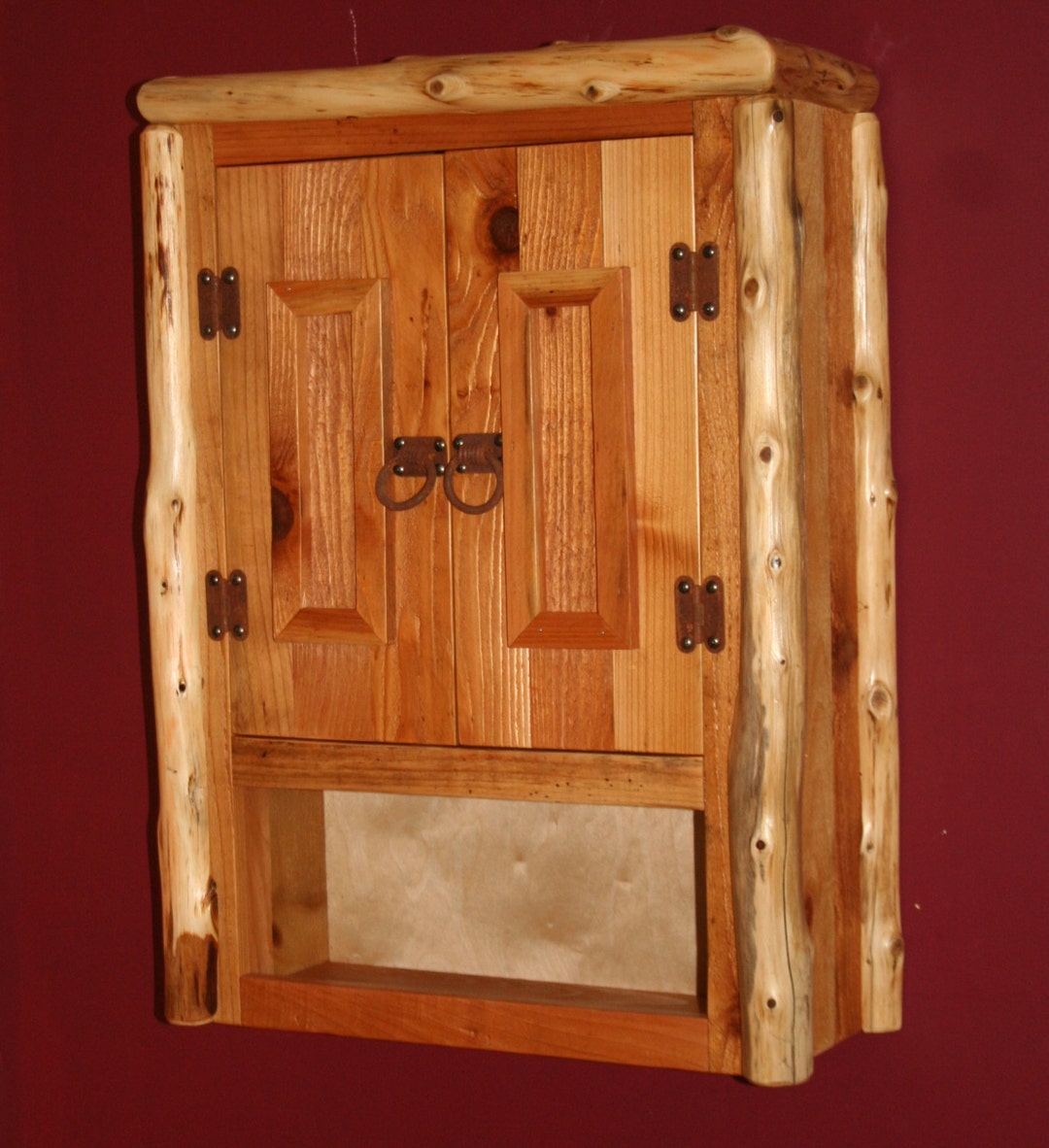 CEDAR LOG Reclaimed Cedar TOILET Cabinet - Rustic Toilet Cabinet ...