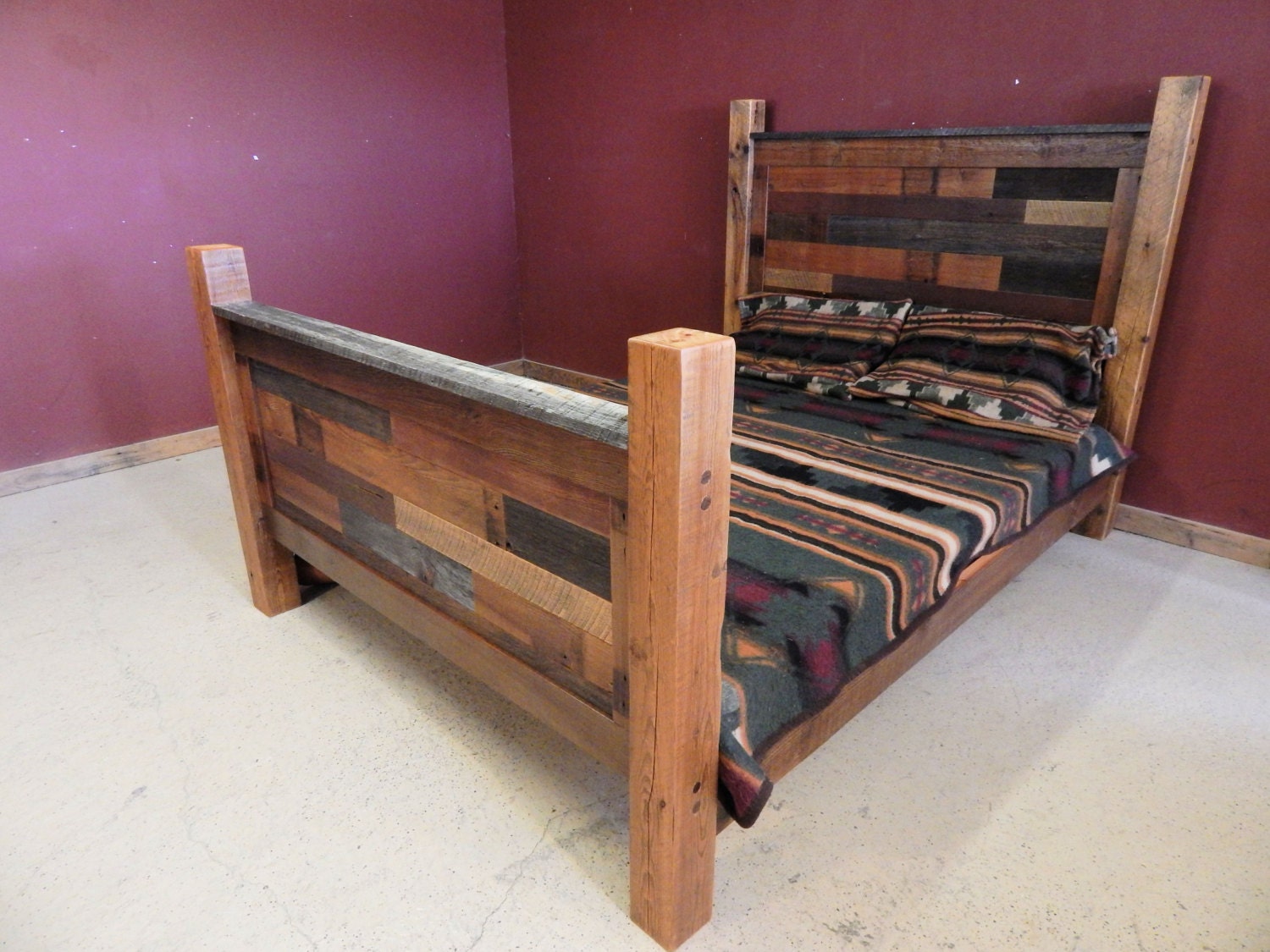 Reclaimed Barnwood Bed Multi Tone
