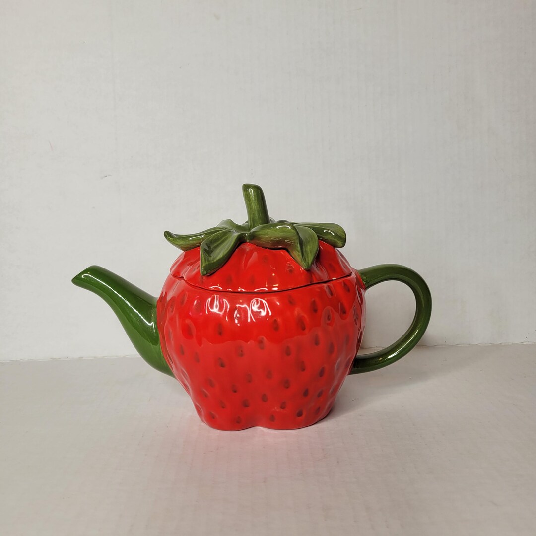 Vintage Teleflora Strawberry Shaped Tea Pot With Lid Red Classic Shabby ...