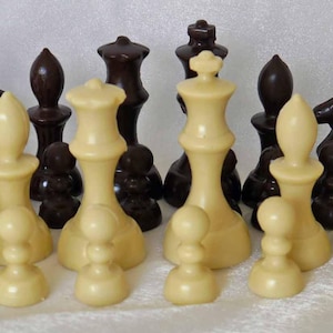 Hand-made Chocolate Chess Set - Etsy UK