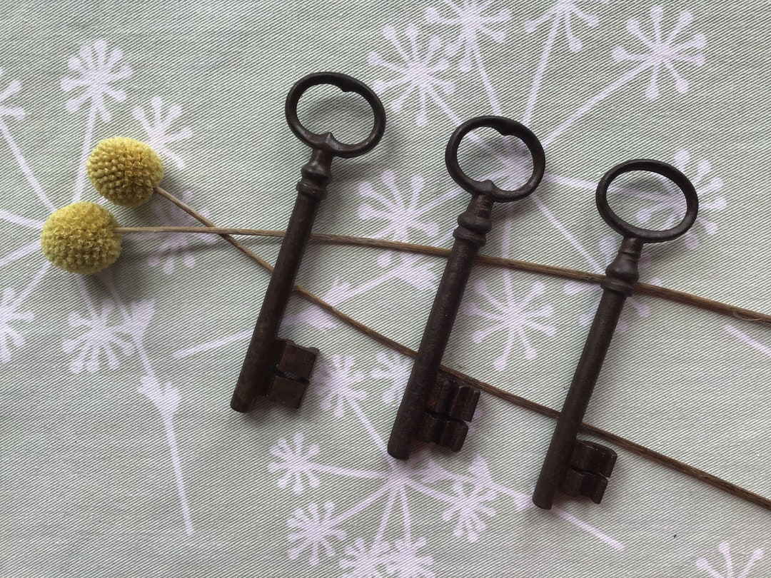 Three 4 Inch French Iron Door Keys - Something Old Wedding Tradition ...