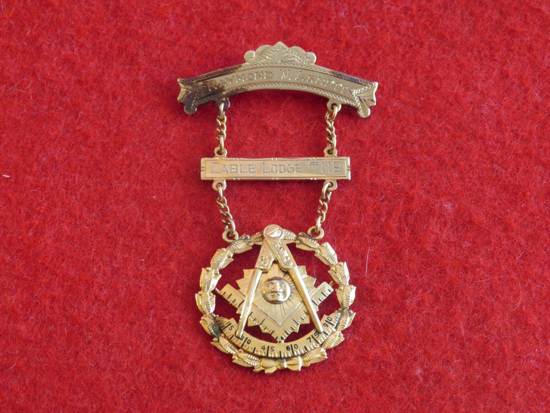 Vintage 1939 Masonic Masons Cable Lodge # 119 10 Karat Articulated ...