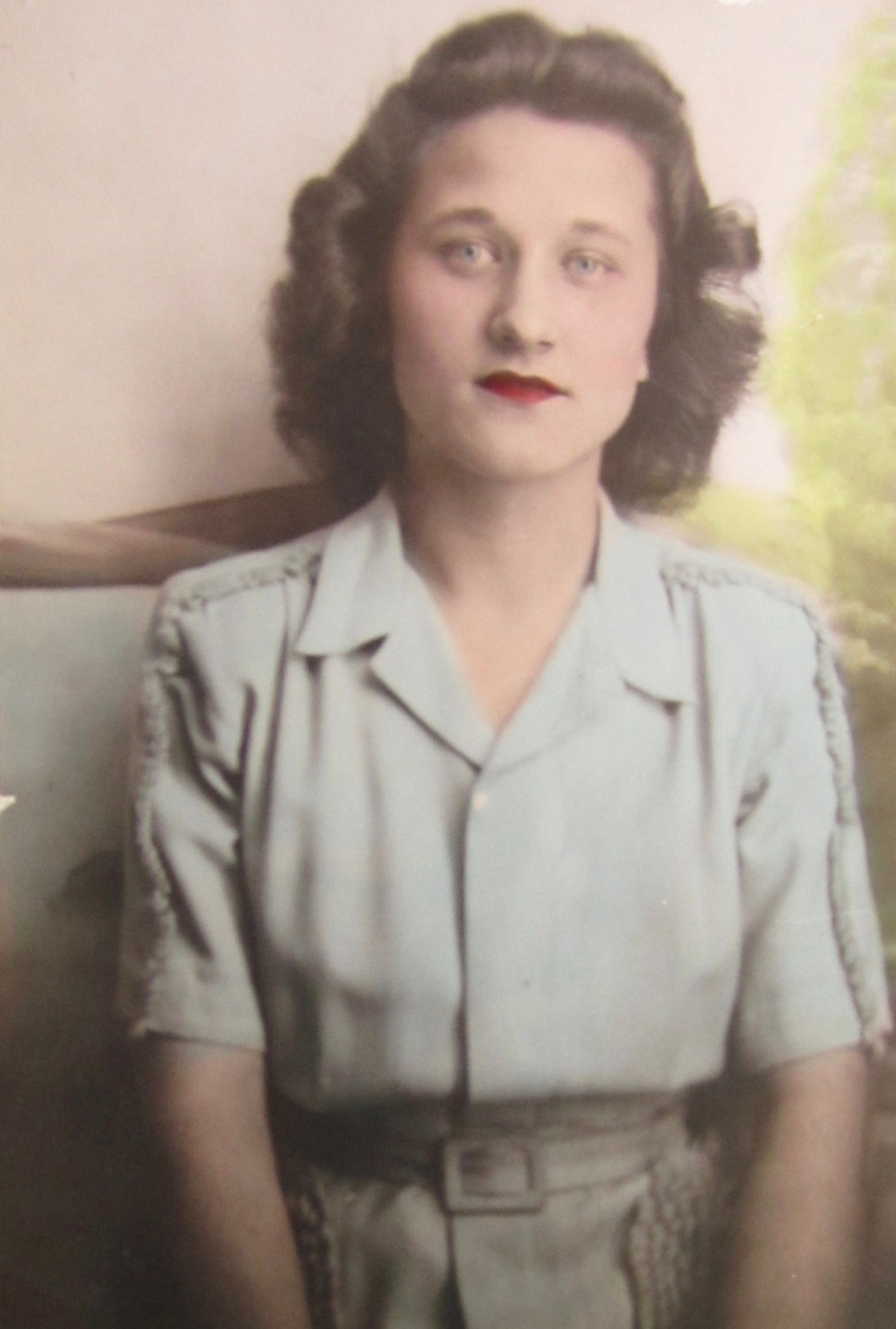 Beautiful 1940's Hand Tinted Pretty Young Woman Studio | Etsy