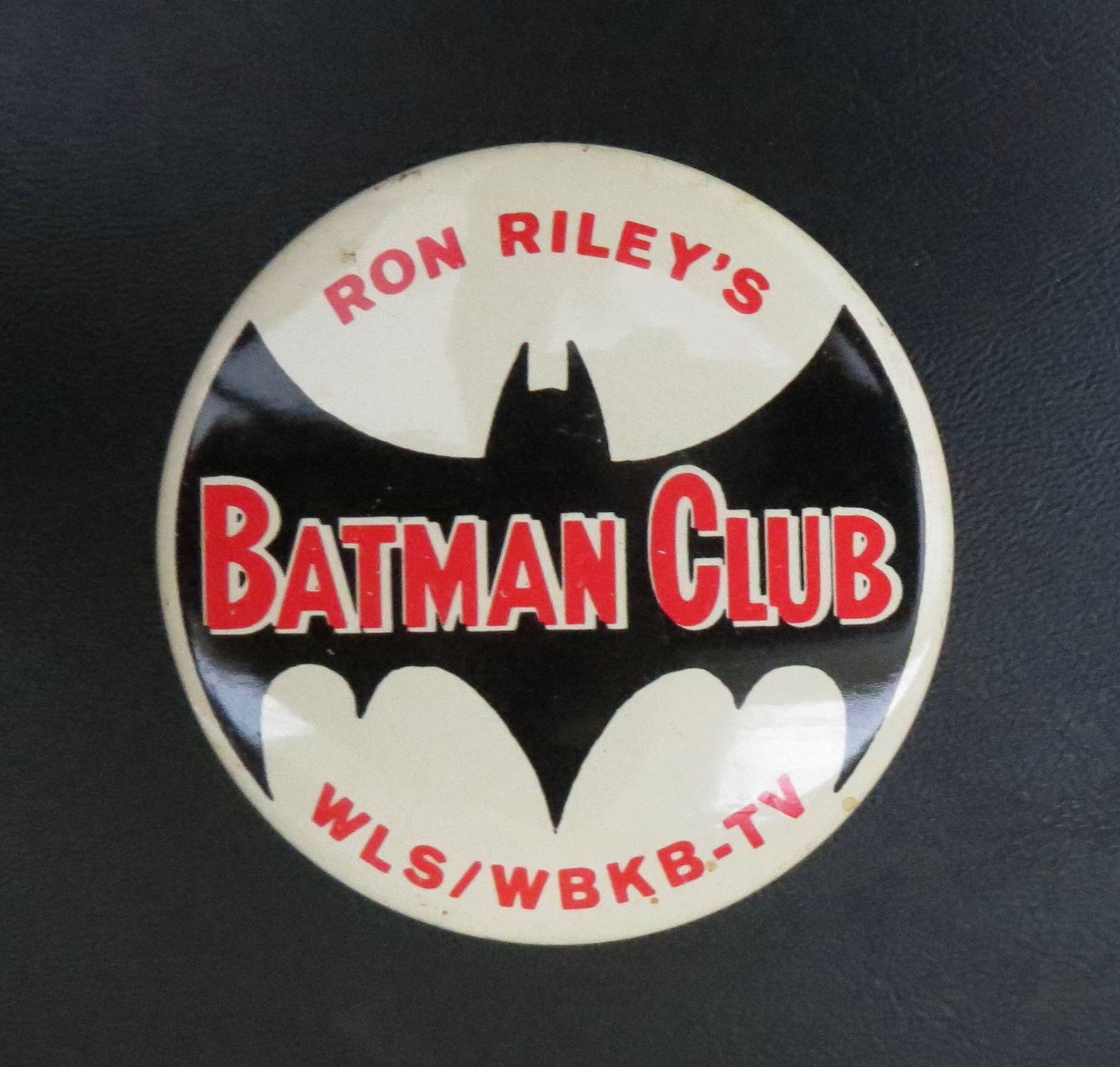 Original 1966 Ron Riley's Batman Club Chicago Pinback WLS - Etsy