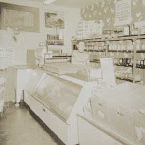 1950's Chicago Corner Store 7 X 5 Occupational Photo - Etsy
