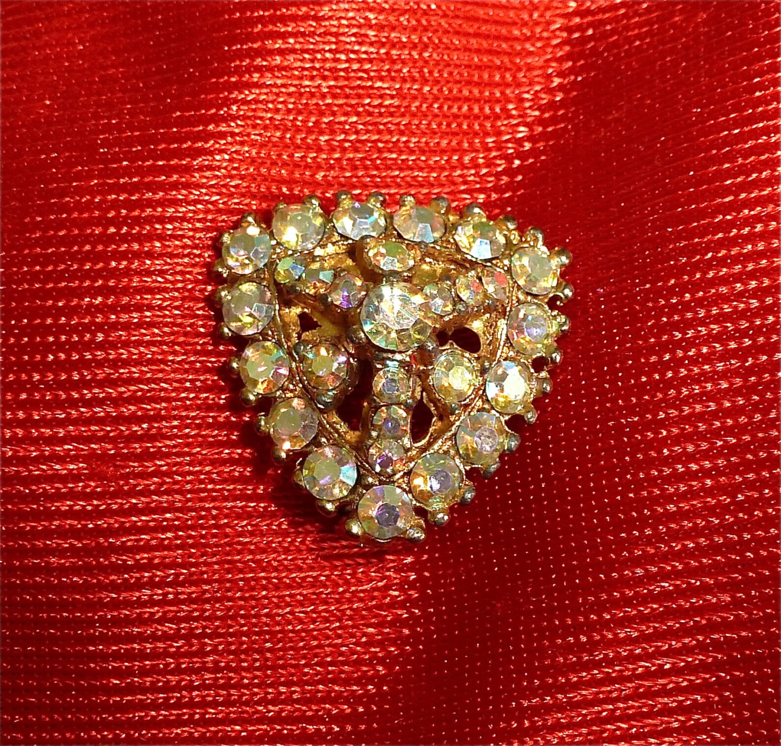 Unusual 1960's Holy Trinity Triune Brooch Pin Gold Tone - Etsy