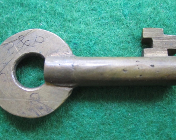 Choice of Railroad Brass Keys - C. M. & STP RR Loeffelholz or NPRR ...