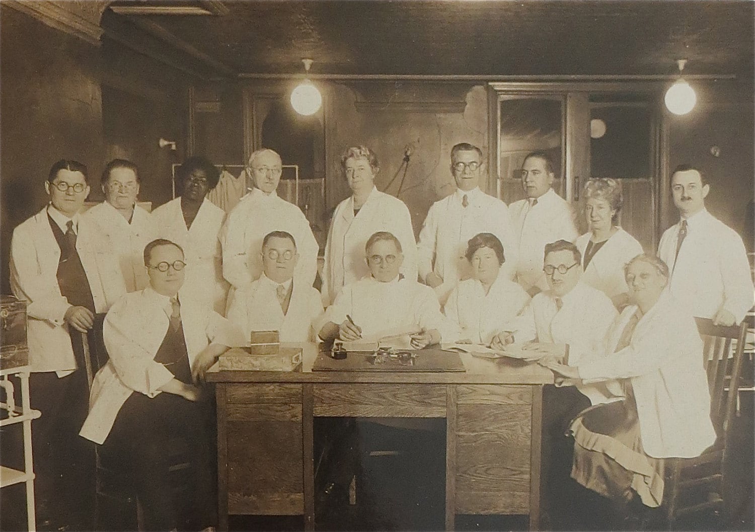 1920s Doctors Office Photograph: Vintage Medical Staff Photo (10x8) - Etsy