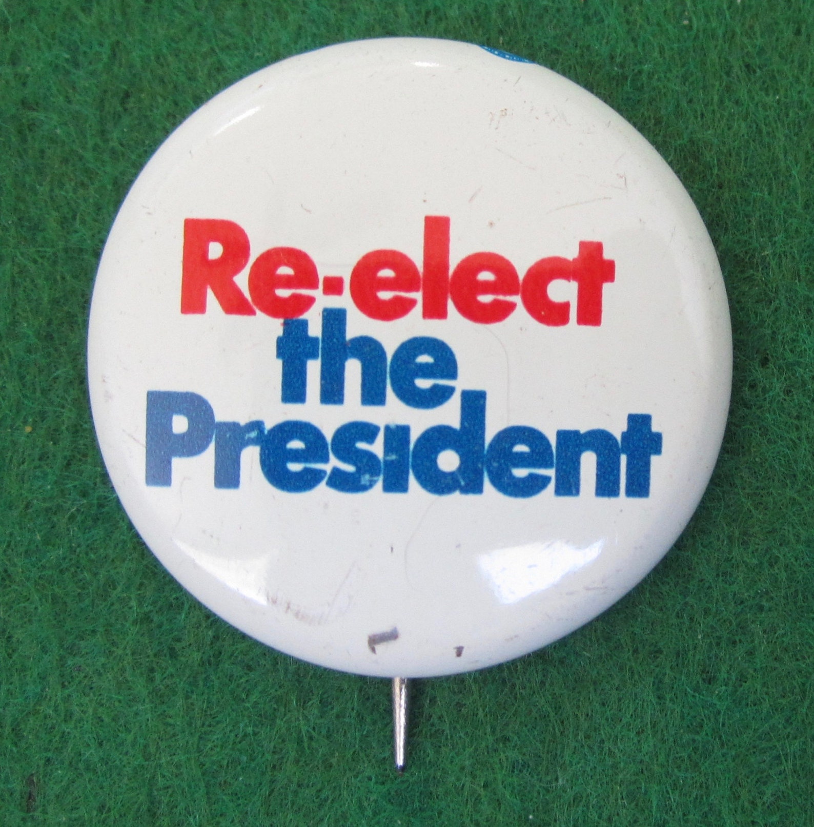 Vintage 1972 Re-Elect The President Richard Nixon Campaign Pin | Etsy