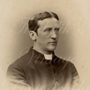 Victorian Religious Man, Vicar, Clergy, Vignette Portrait ~ CDV Photo ...