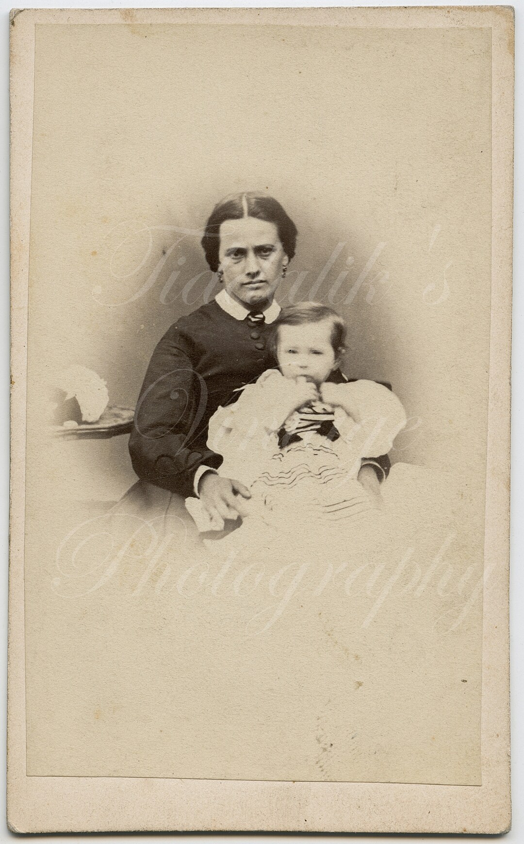 CDV Victorian Mother & Baby, Family Vignette Portrait ~ Molas, Toulouse ...