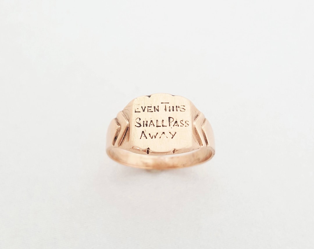 Art Deco Style "even This Shall Pass Away" Signet Ring - Etsy