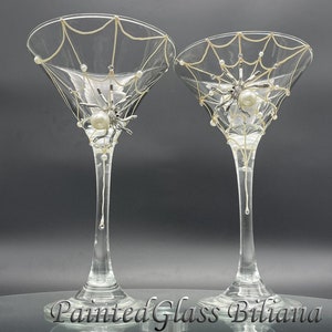 Spider Martini Glasses, Halloween Wedding Theme - Etsy