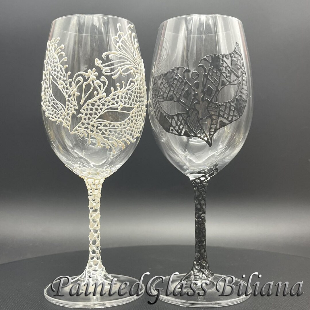 Toasting Wine Glasses Set of 2 Lace Domino Masquerade Mask in Black and ...