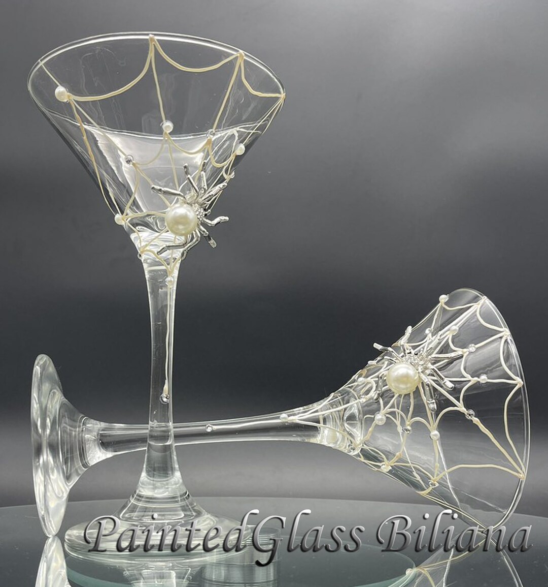 Spider Martini Glasses, Halloween Wedding Theme - Etsy