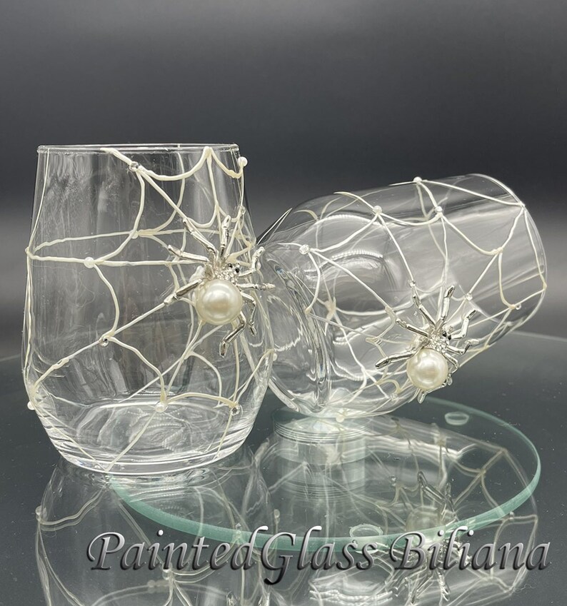 Spider Stemless Wine Glasses, Halloween Wedding Theme - Etsy