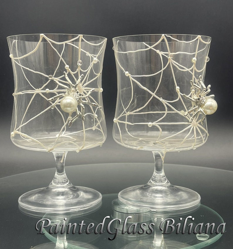 Spider Net Wine Glasses, Halloween Wedding Theme - Etsy