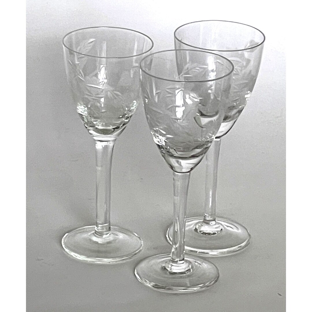 Vintage Etched Floral Crystal Sherry Cordial Glass 525 Tall X 225 Set Of 3 Etsy